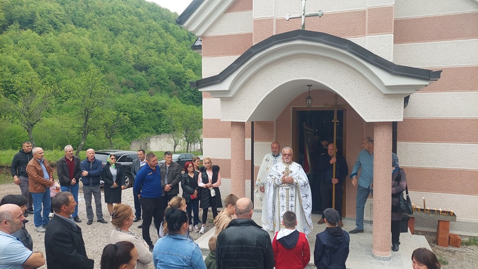 Teslić: Slava crkve i parastos poginulim borcima Jezera - Nacelnik